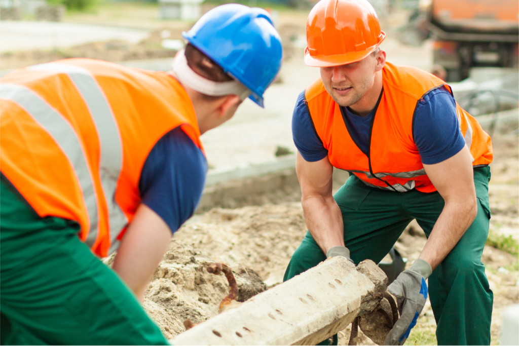 The Importance of Safe Lifting - INSURICA